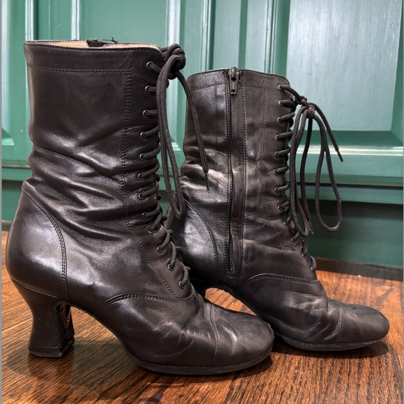 Laduca | Shoes | Laduca Black Boot Size 65 Worn In Phantom Of The Opera ...